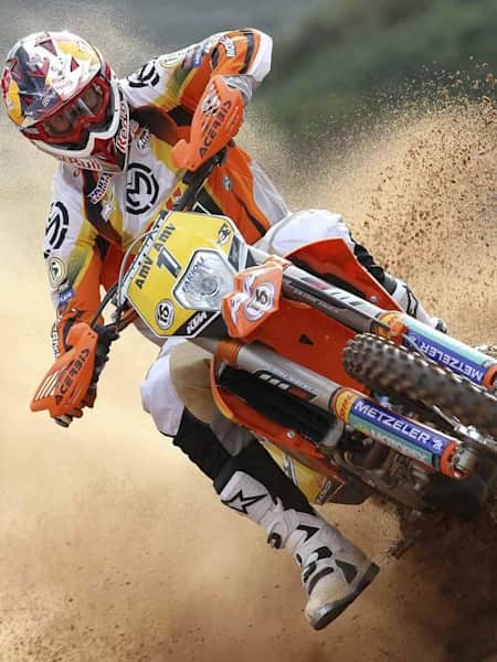 Knight returns to racing, aiming for BEC title #10