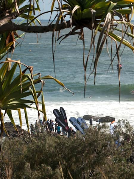 Surfing in Snapper Rocks: 10 Things You Should Know