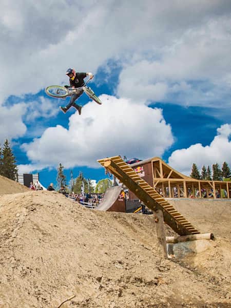 Red Bull Berg Line 2013: teaser video