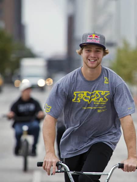 Drew Bezanson Shreds the Vans Mini-Ramp