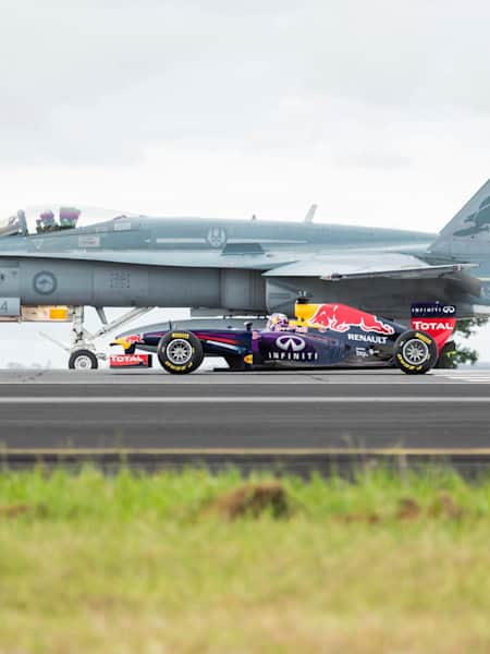 Formula 1 vs. RAAF Hornet Jet