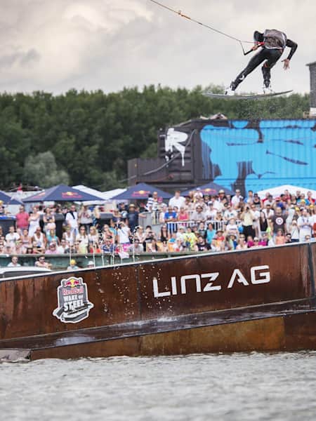 Awesome wakeboarding at Red Bull Wake of Steel 2014