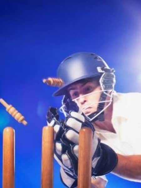 Wicket-keeper role: What is his job in a cricket team