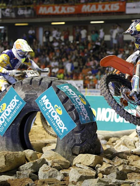 Taddy Blazusiak gana el Mundial de SuperEnduro Francia