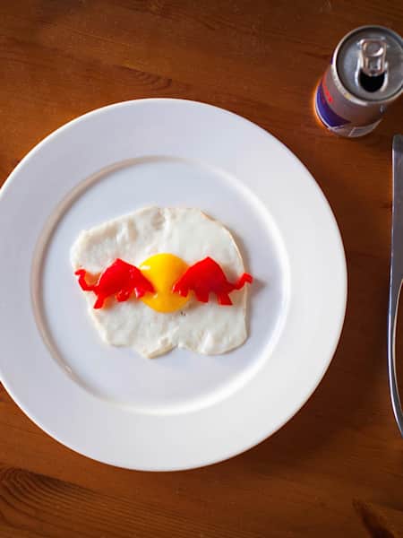 Mislav Mironovic - Red Bull Can Art
