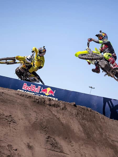 Stewart and Roczen: Suzuki's supercross superstars