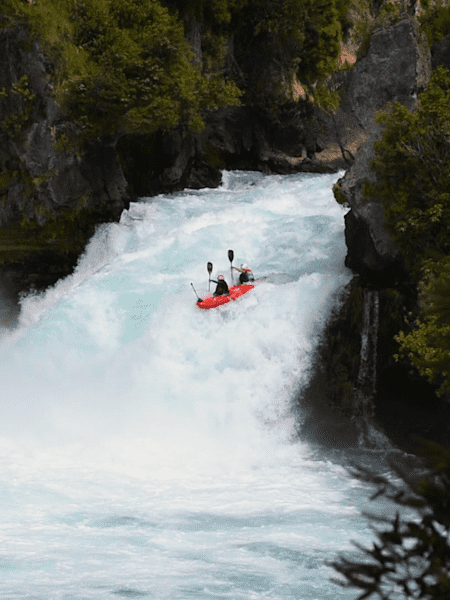 Nouria Newman: Kayaking Huka Falls in a tandem +video+