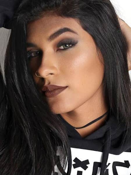 Trocamos uma ideia com a MC Pocahontas