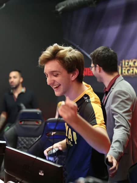 League of Legends 2018 Yaz Mevsimi'nde Final Zamanı