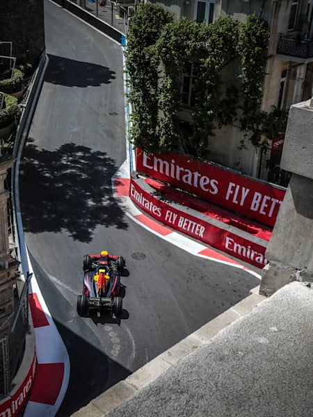 Baku City Circuit: Track features and tips for racing