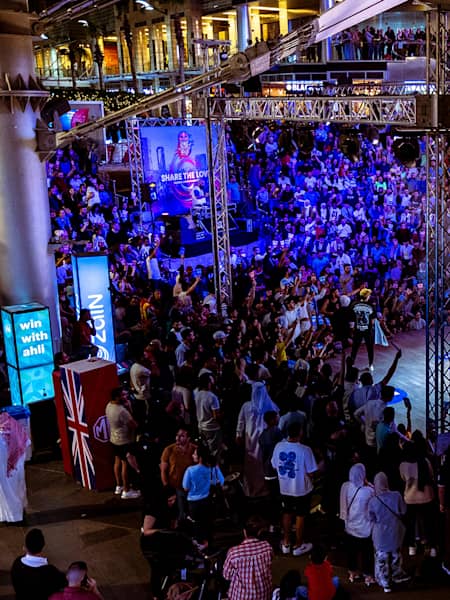 Meet Jordan’s Top 16 Dancers