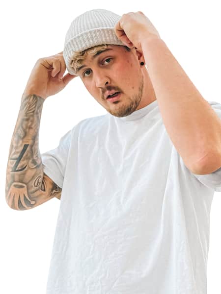 Découvrez Leo Khalifa : 9 questions au comédien