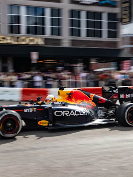 Red Bull Showrun Johannesburg: Ultimate F1 Street Show