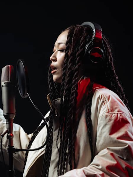 Red Bull 64 Bars: интервью Bir Kyz