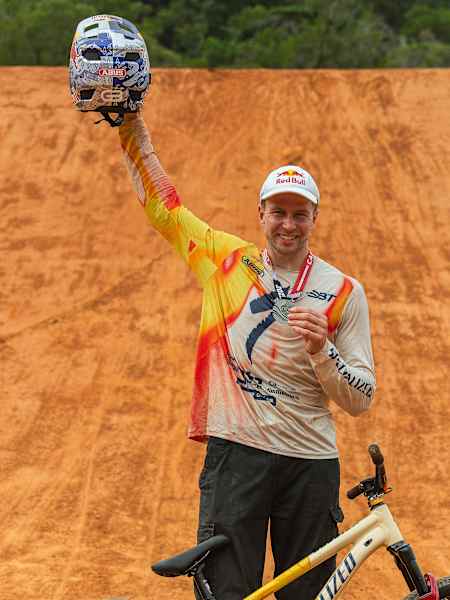 Dawid Godziek wraca do akcji – srebro Crankworx Cairns!