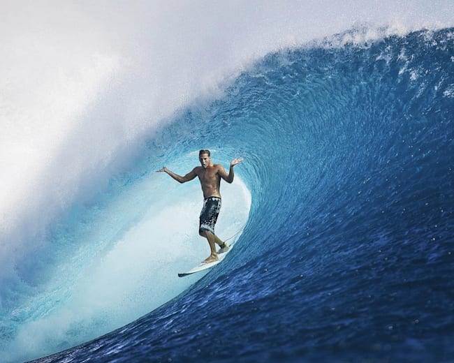 Cloudbreak Fiji – Best surf photos ever