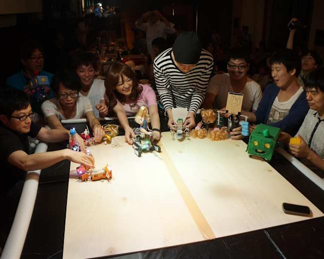 Hebocon robots contest: World Champs of crappy robots