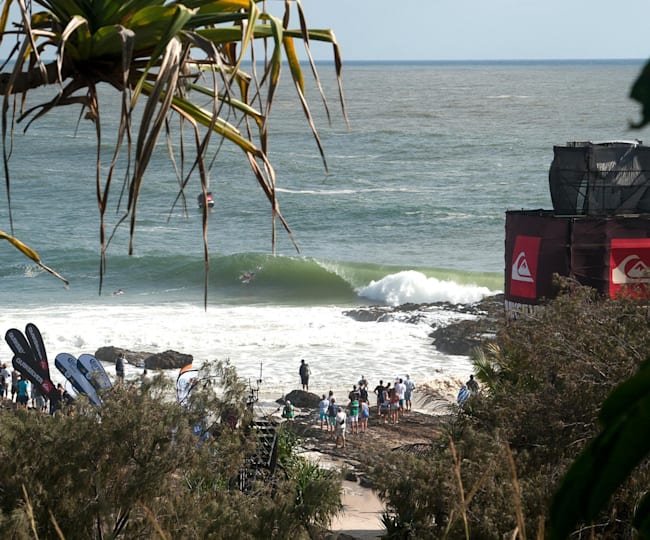 Surfing in Snapper Rocks: 10 Things You Should Know