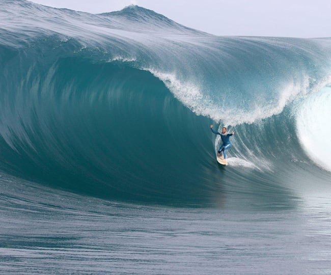 Best surf events in the world: The top 3 contest