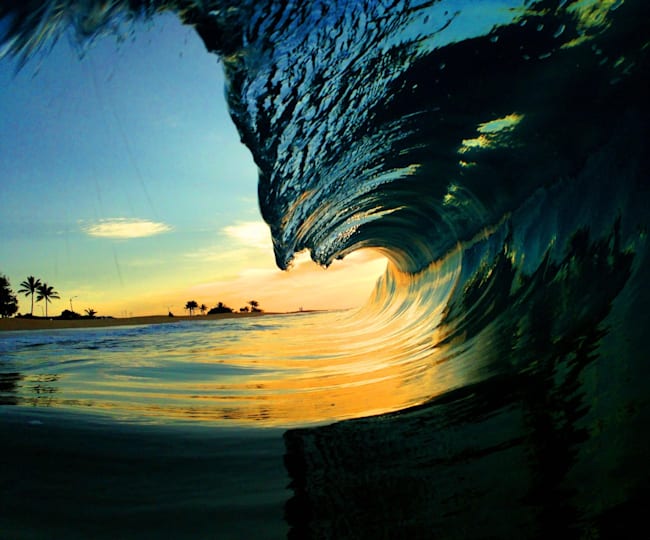 Zak Noyle: Meet the Hawaiian surf photographer