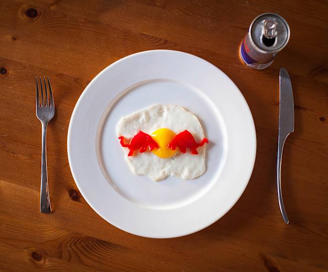 Mislav Mironovic - Red Bull Can Art