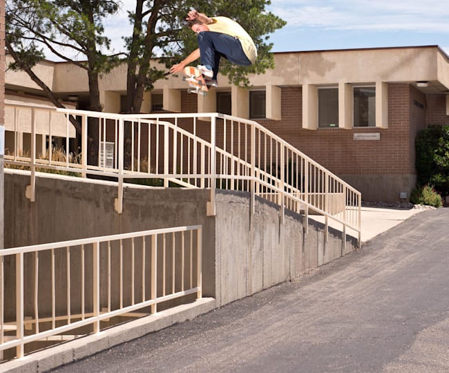 Le nouveau pro Toy Machine Blake Carpenter shred LBC