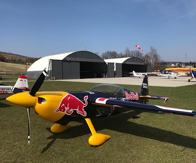 Zdjęcia: Edge 540 Łukasza Czepieli - nowe malowanie