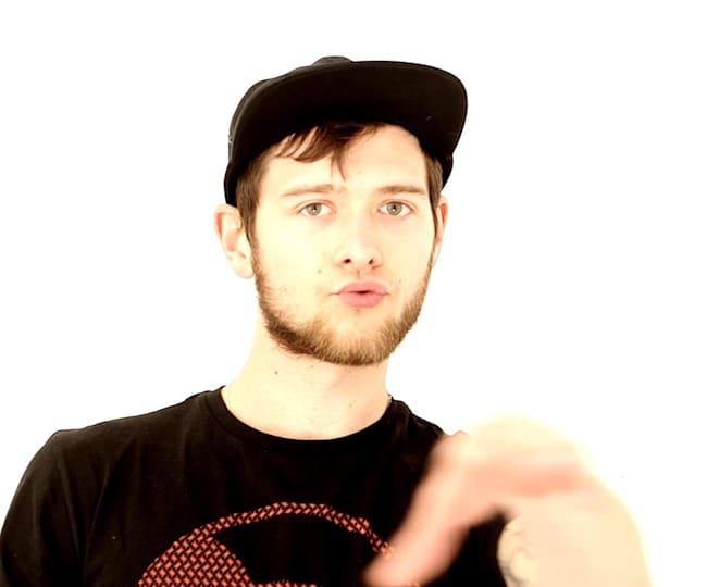 How to beatbox: Basic guide with BeatFox and emojis