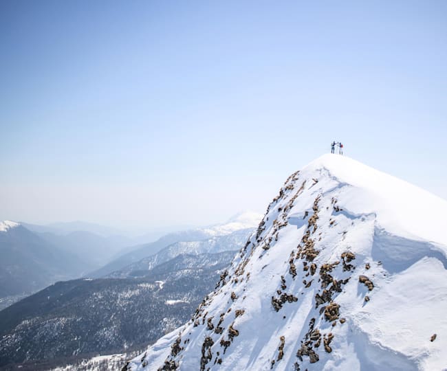 Beginner's guide to mountaineering: 8 how-to steps