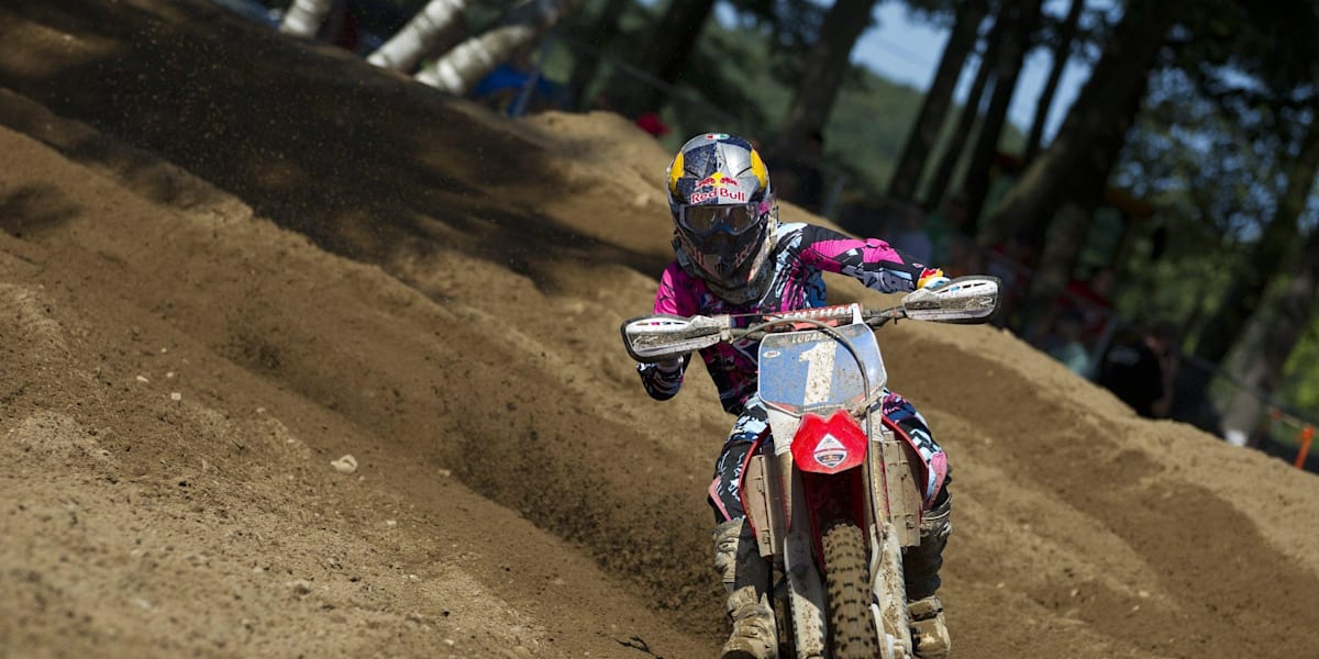 Fiolek wins title after WMX showdown