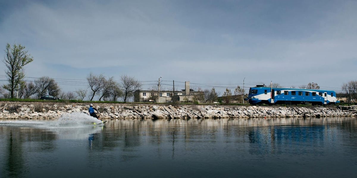 Duncan Zuur's Trainboarding Session
