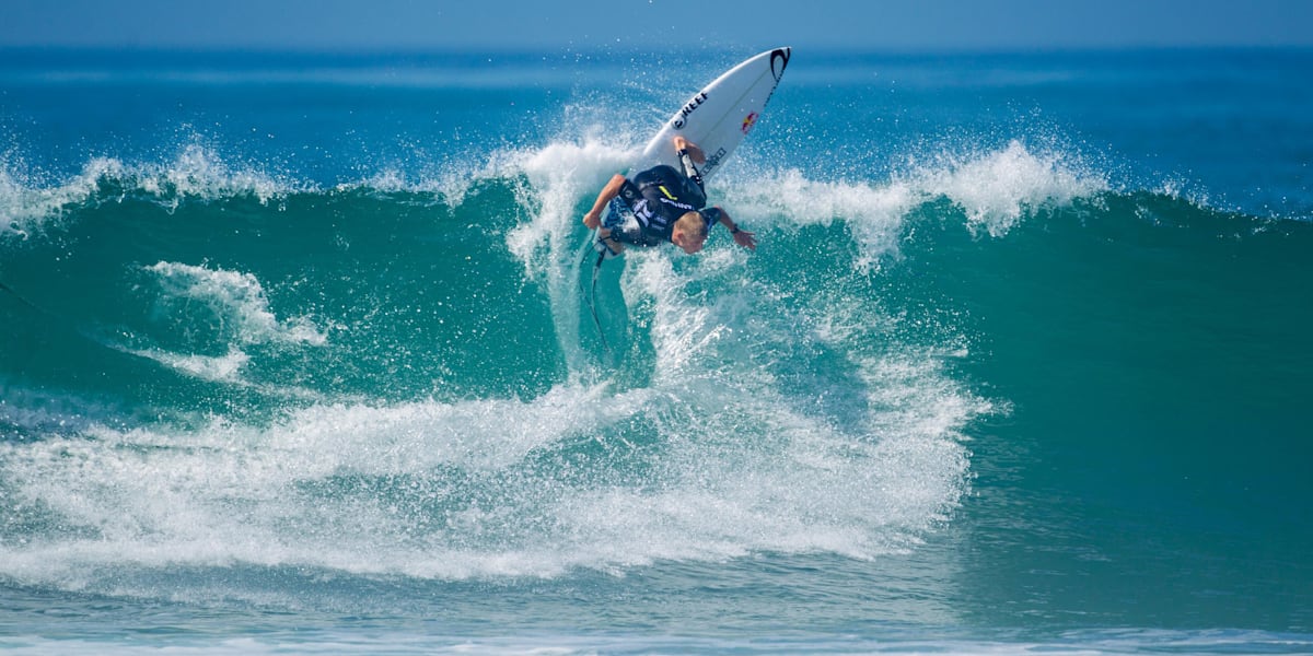 Race For The 2012 ASP World Title By The Numbers