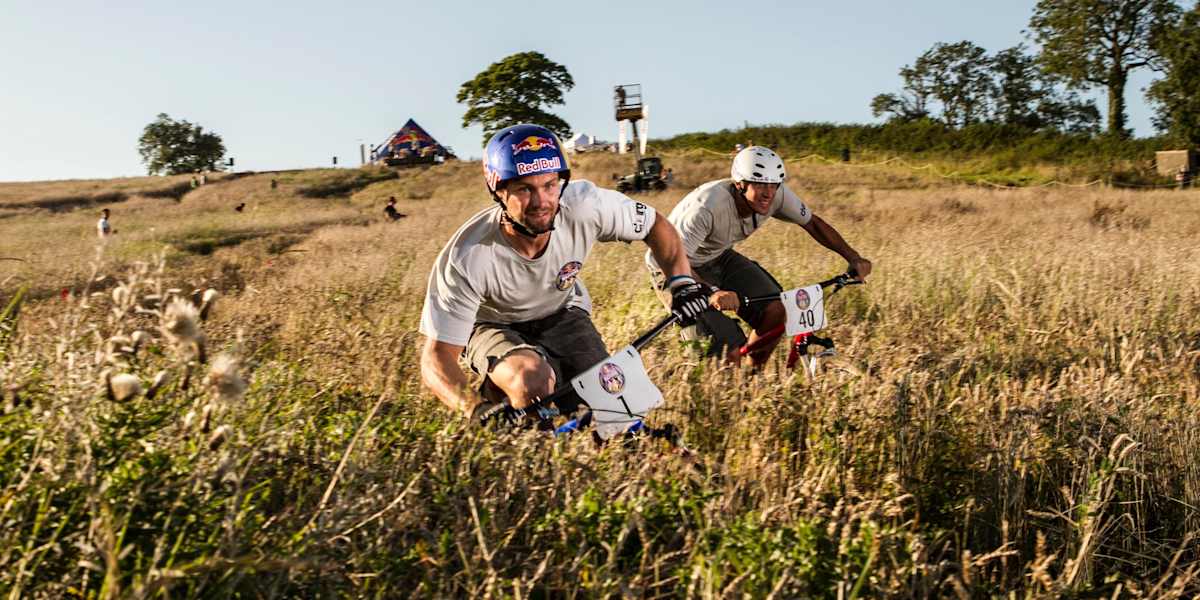 Red Bull Weavers 2012: Bike Specs