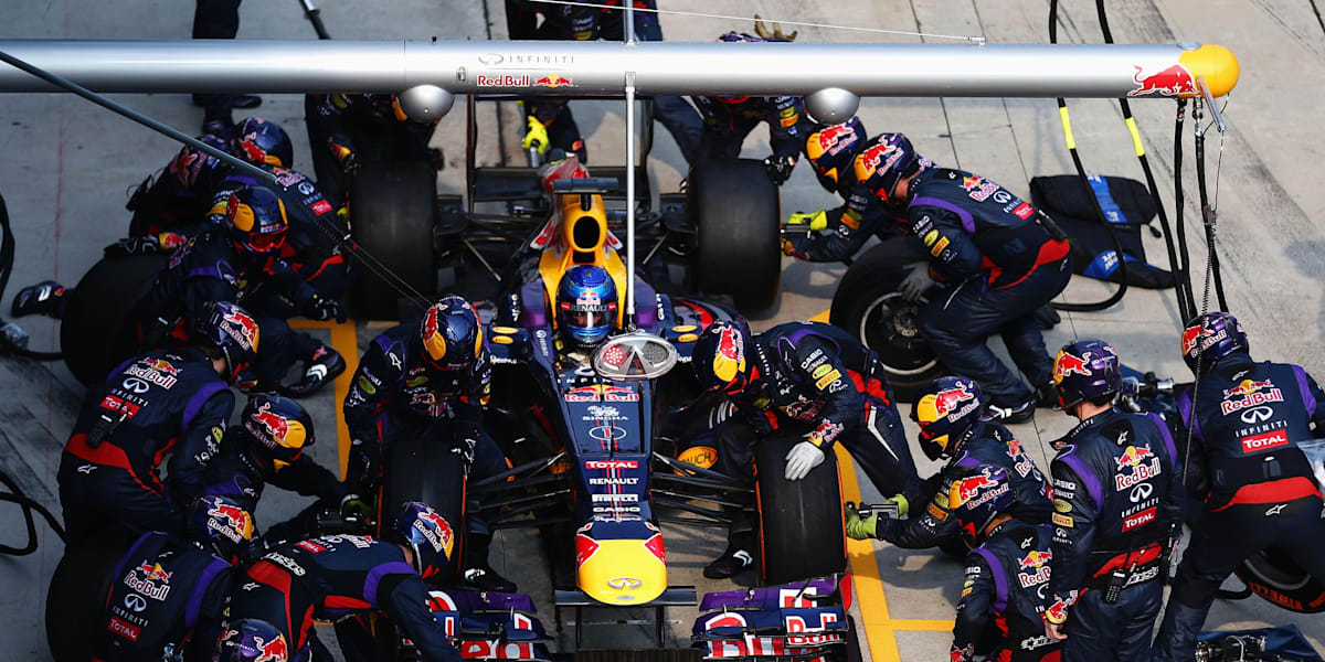red-bull-racing-world-record-pit-crew-training