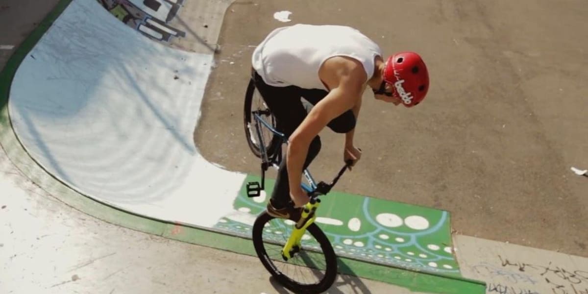 Freestyle MTB callejero con Ferdi Basel