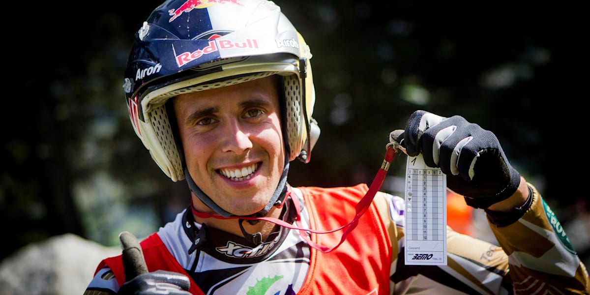 Adam Raga, líder del mundial de trial
