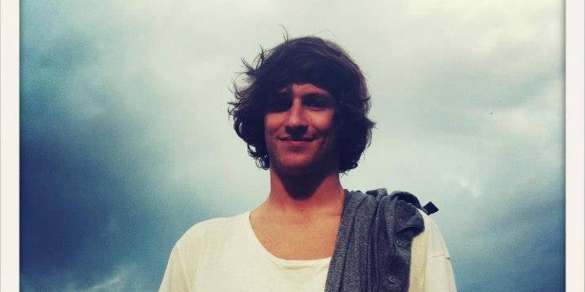 Musical Shares: Alex Tank