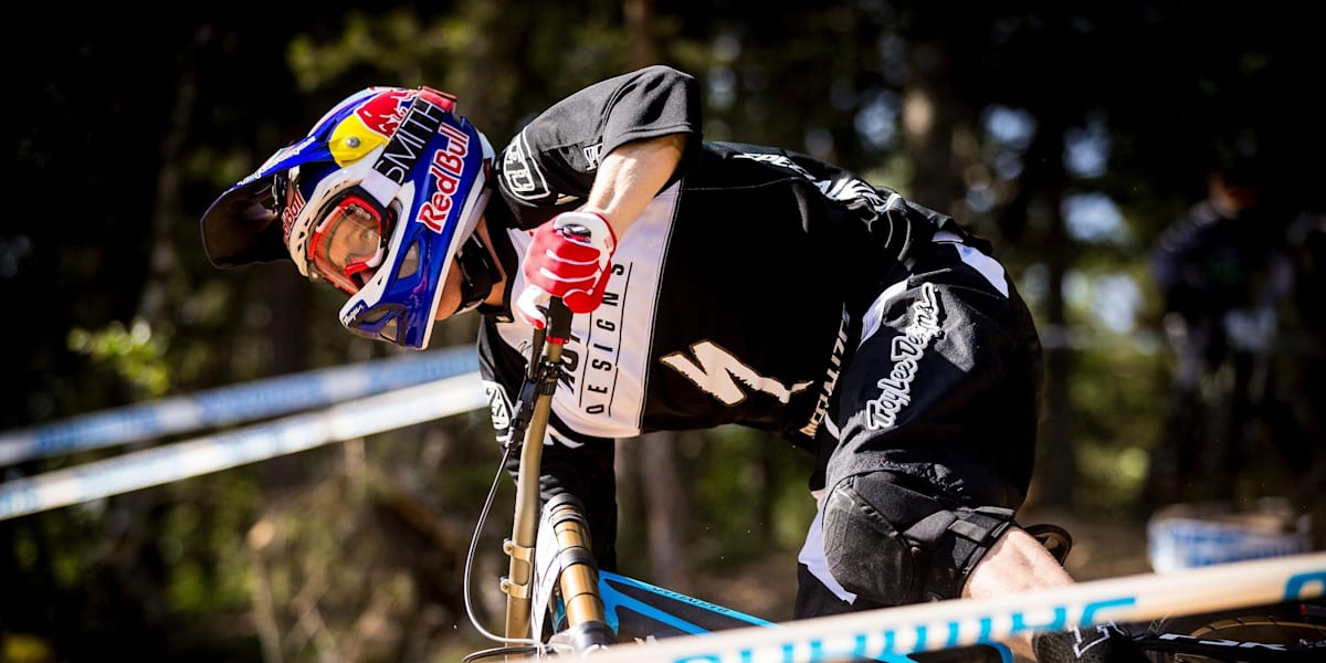 Visita la pista de Mont-Sainte-Anne con Aaron Gwin