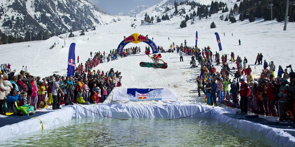 Red Bull Jump and Freeze: Выйди сухим!