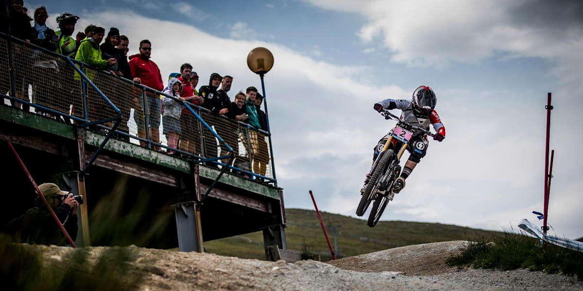 Downtime: Manon Carpenter