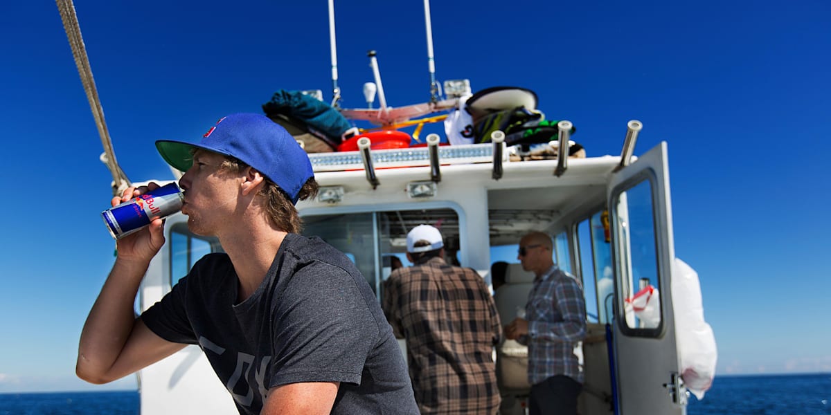 Ian Walsh surfs a secret slab, East Coast USA