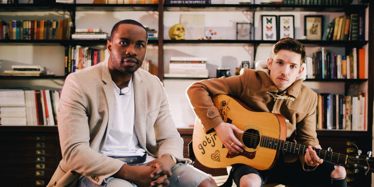 See UK urban act G FRSH perform a stripped-back session