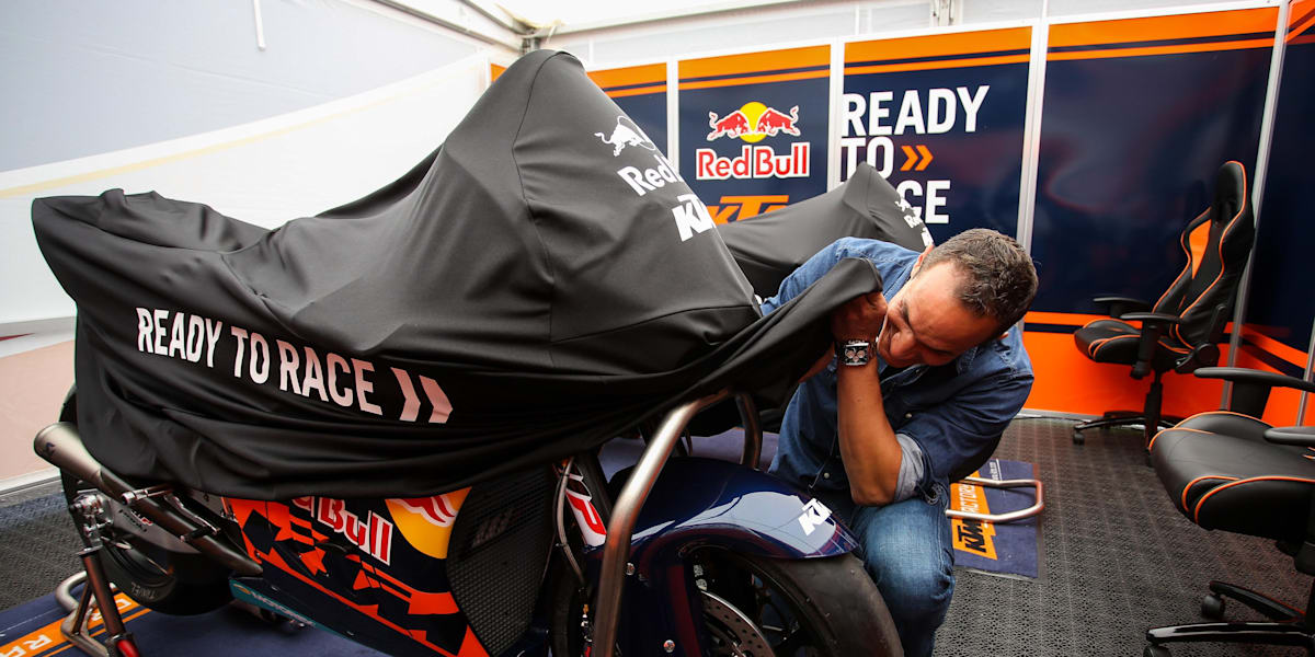 KTM RC16 bike for MotoGP 2017 Video