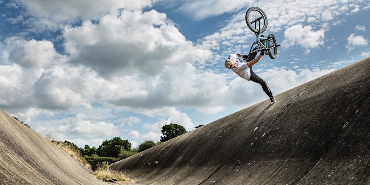 Kriss Kyle: Watch the BMX wallrides trip *video*