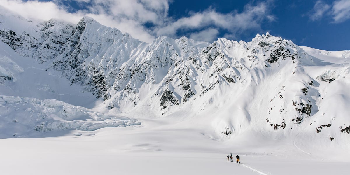 Travis Rice And Victor de Le Rue, Alaska | Red Bull