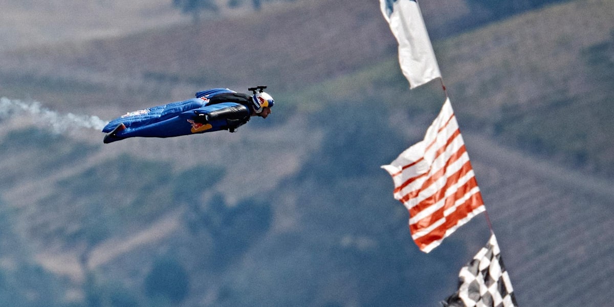 Red Bull Aces 2016 Wingsuit Race Teaser