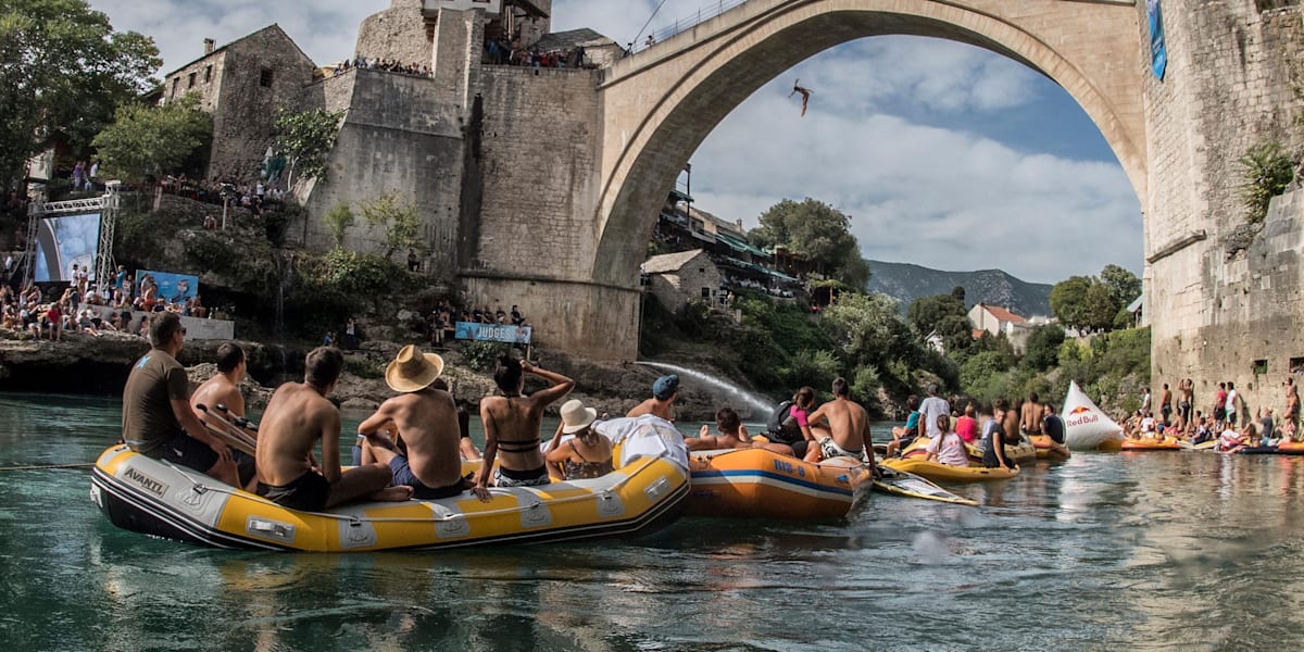 Red Bull Cliff Diving Mostar