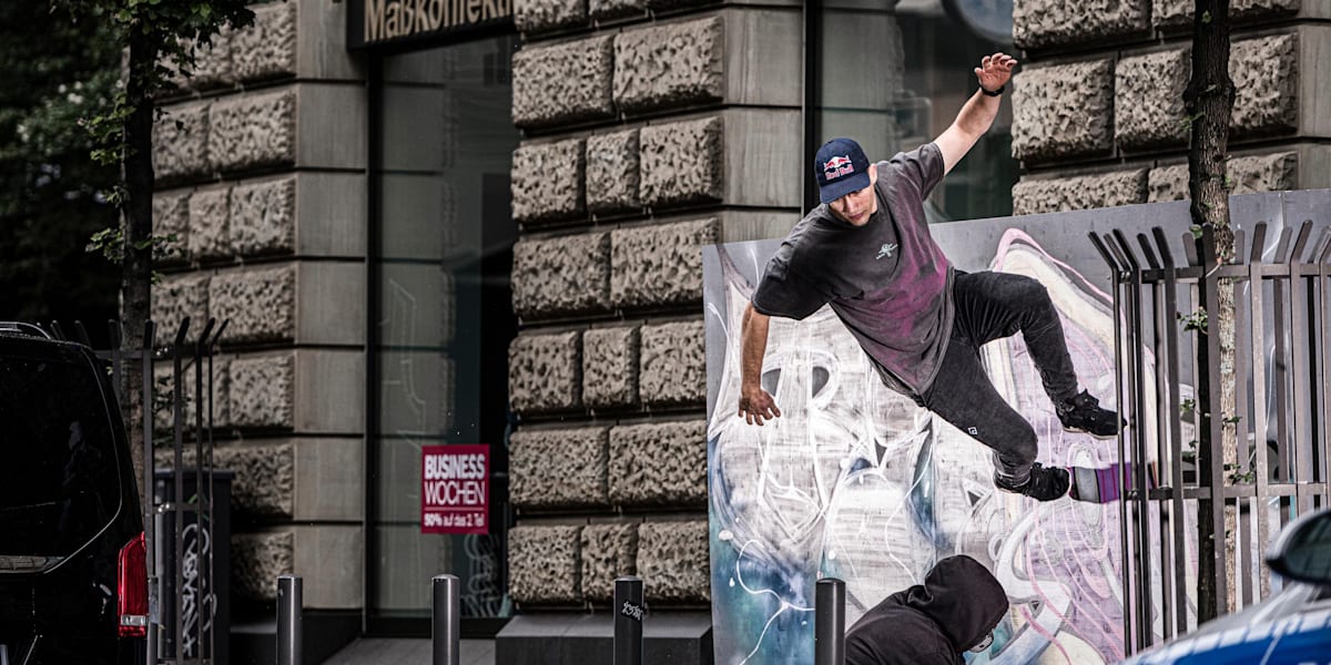 Running Reverse: Jason Paul behind the scenes