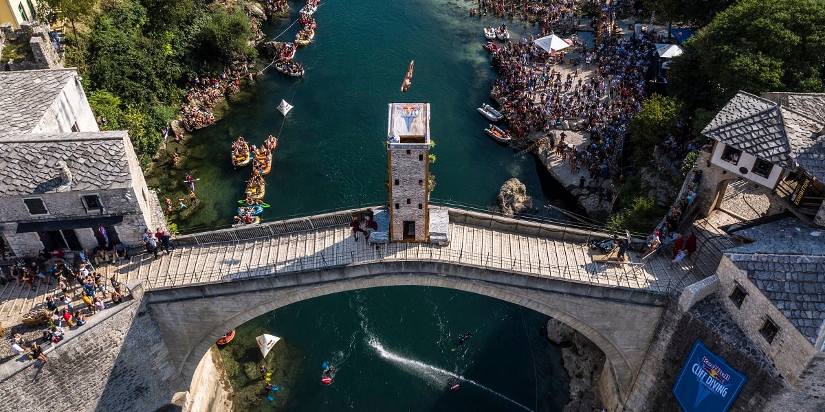 Red Bull Cliff Diving skokovi na Starom mostu
