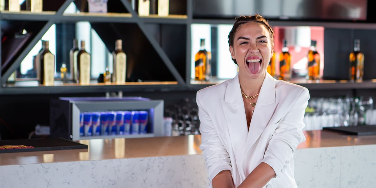 Oye Esta: Gabi Desangles